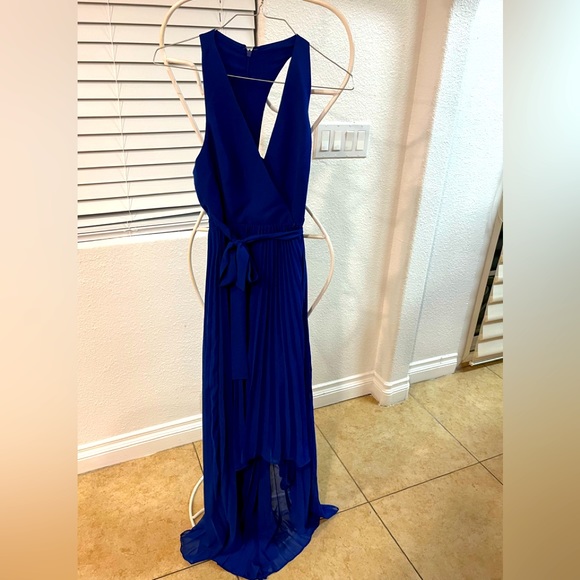 BCBG Paris | Dresses | Bcbg Paris | Poshmark